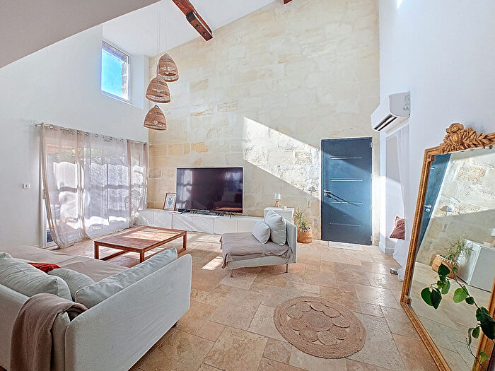 Maison à vendre - Carbon-Blanc - 6 pièces - 4 chambres