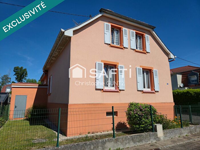 Maison 8 pièces à vendre à Bollwiller