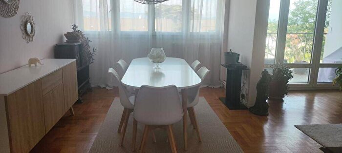 Appartement à louer - Chantegrillet, Sainte-Foy-lès-Lyon - 1 pièce