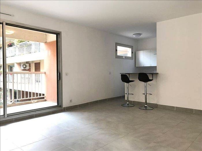 Baille, Marseille 5ème arrondissement : Appartement 1 pièce à louer
