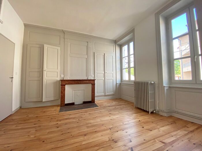 Montbrison, Centre-ville - Appartement 2 pièces à louer