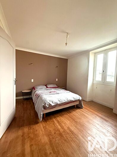 Maison à vendre - Sixt-sur-Aff - 7 pièces - 6 chambres