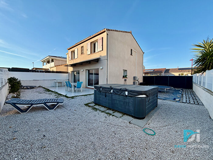 Maison à vendre - Saint-Thibéry - 5 pièces - 4 chambres
