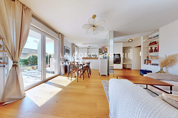 Appartement à vendre - Pringy - 3 pièces - 2 chambres