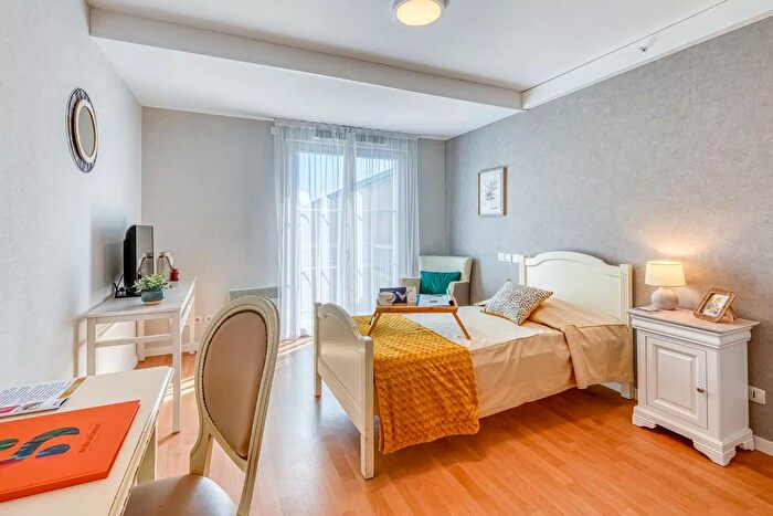 Appartement à vendre - Angoulême, Saint-Cybard - 1 pièce