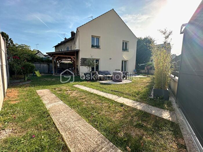 Beaumont-sur-Oise - Maison 4 pièces à vendre