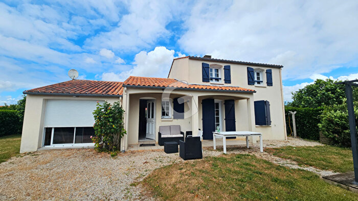 Angles - Maison 6 pièces à vendre