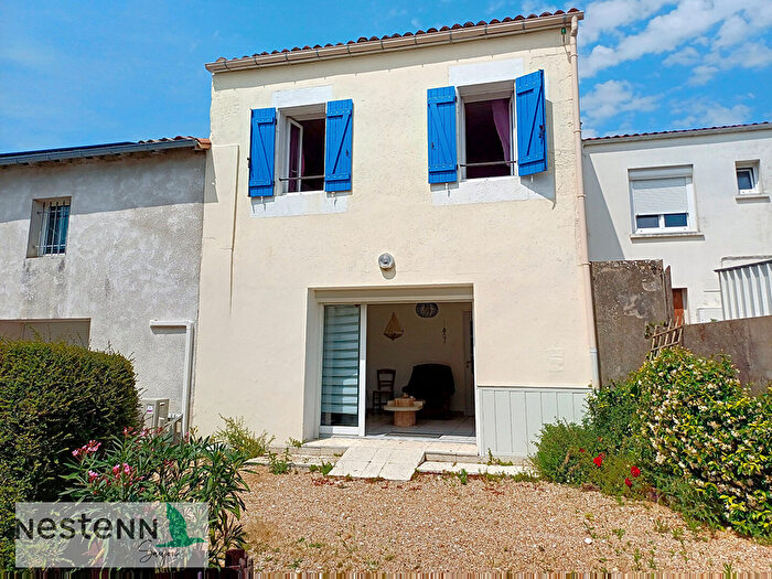 Maison à vendre - Mortagne-sur-Gironde - 4 pièces - 3 chambres