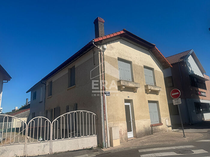 Maison 4 pièces à vendre à Vic-en-Bigorre