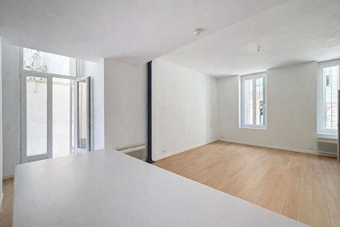 Appartement à vendre - Avignon, Magnanen, Teinturiers - 3 pièces - 2 chambres