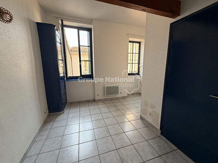 Appartement 2 pièces à louer à Nîmes, Tour Magne