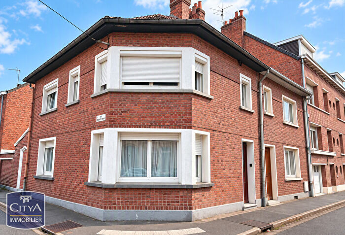 Maison 4 pièces à Hazebrouck, Centre-ville, à vendre