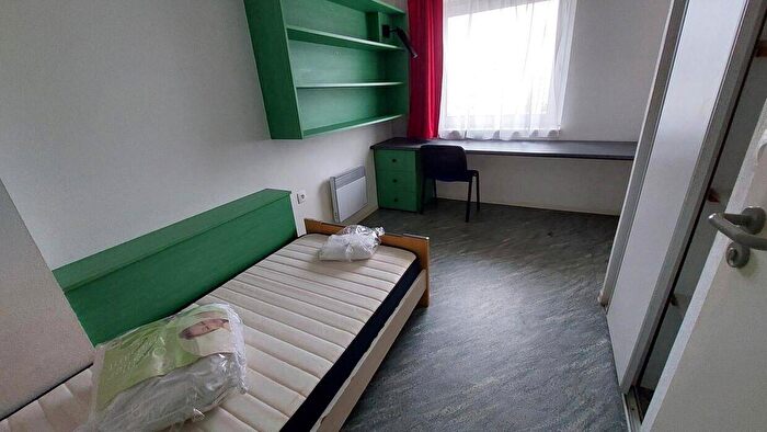 Appartement à louer - Montet-Octroi, Vand uvre-lès-Nancy - 2 pièces