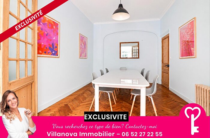 Maison 8 pièces à vendre à Roubaix, Moulin, Potennerie