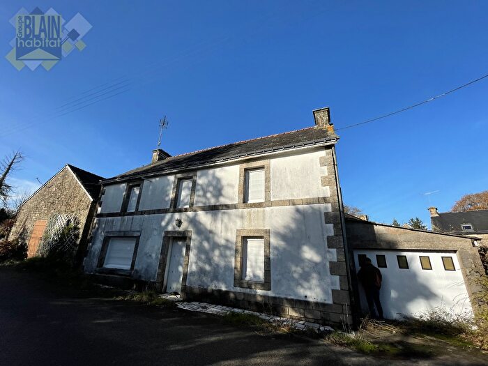 Maison 6 pièces à vendre à Meslan