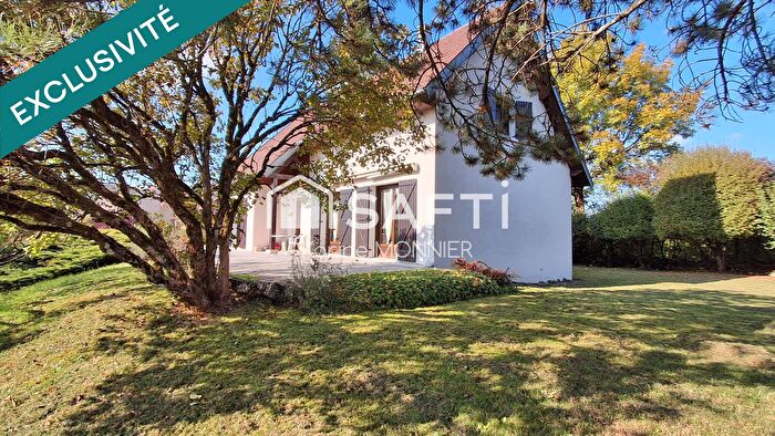 Maison 6 pièces à Champagnole, à vendre
