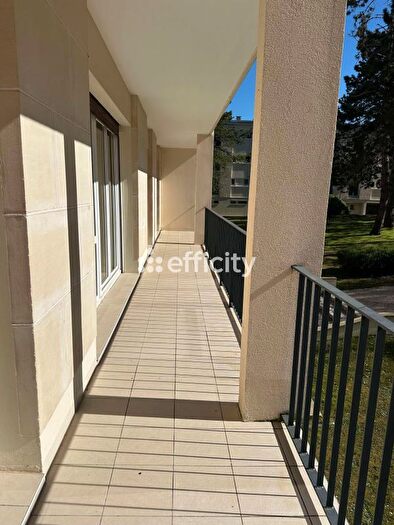 Appartement à vendre - Senlis, Brichebay - 5 pièces - 4 chambres