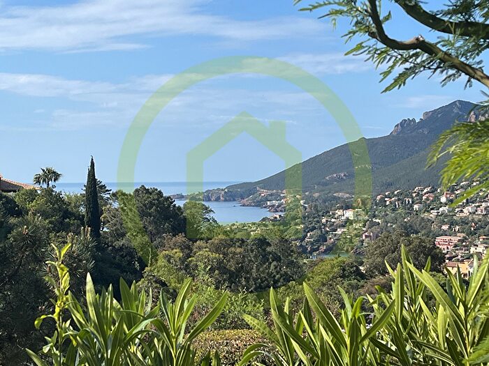 Théoule-sur-Mer : Appartement 1 pièce à vendre