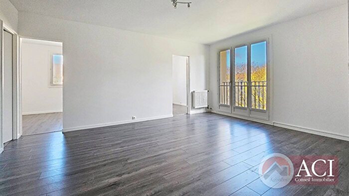 Appartement à louer - Les Lignieres, Taverny - 3 pièces - 2 chambres