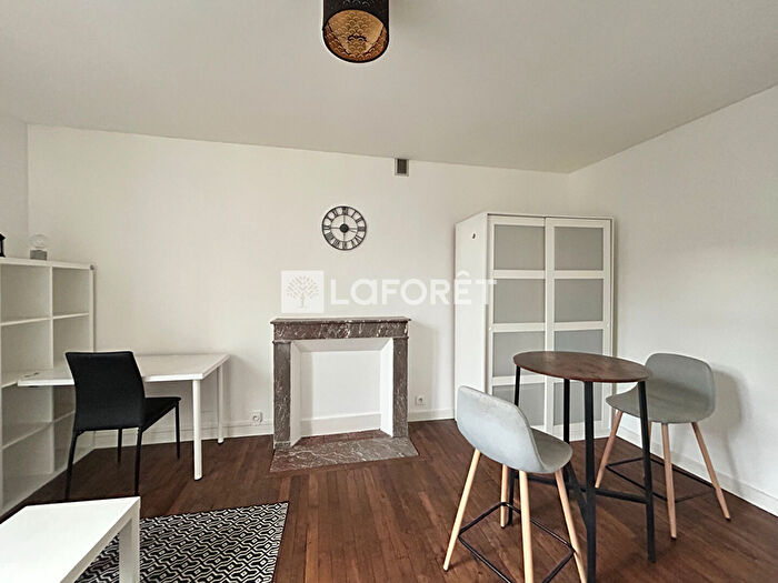 Appartement à louer - Poitiers, Centre-ville - 1 pièce