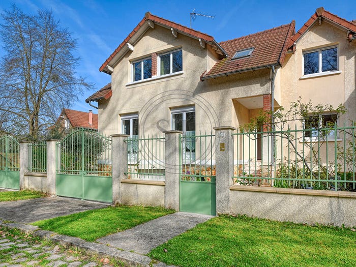 Maison 8 pièces à Viroflay, Louvre, Gare, à vendre