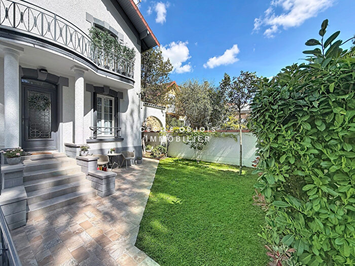 Joinville-le-Pont - Maison 7 pièces à vendre