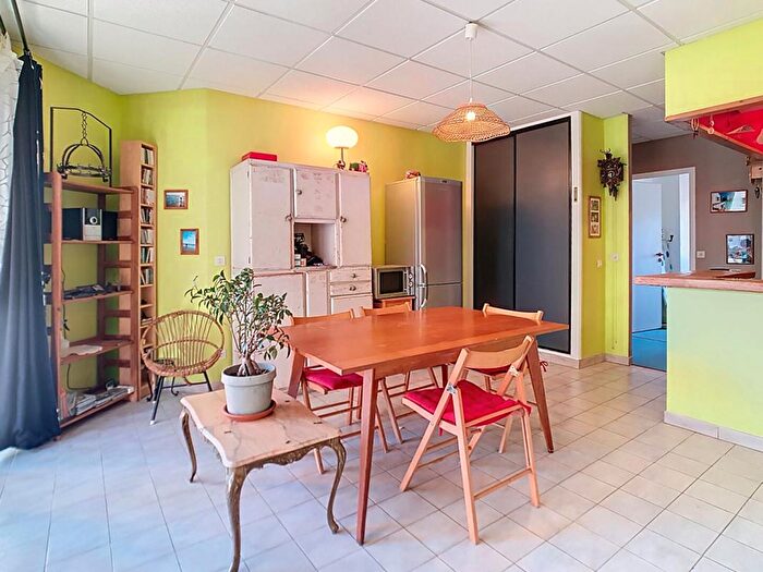 Appartement à vendre - Autun, Saint-Jean, République, Gare - 5 pièces - 3 chambres
