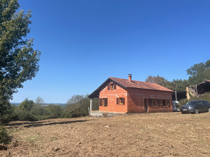 Maison à vendre - Mazerolles - 3 pièces - 2 chambres