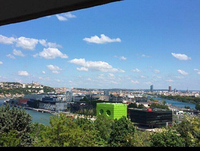 Appartement à louer - Le Confluent, La Mulatière - 2 pièces