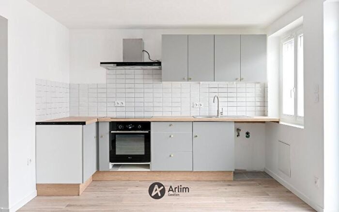 Appartement 5 pièces à louer - Villeurbanne, Cusset