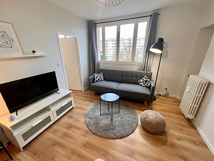 Appartement 4 pièces à louer à Gratte Ciel, Villeurbanne