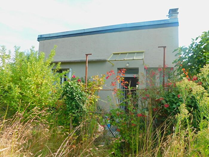 Saint-Brice-en-Coglès : Maison 3 pièces à vendre
