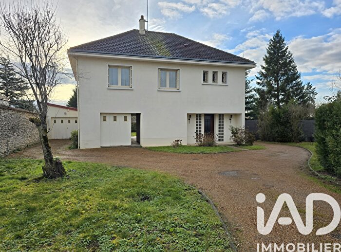 Maison à vendre - Blois, Vienne, Bas-Rivière - 5 pièces - 4 chambres