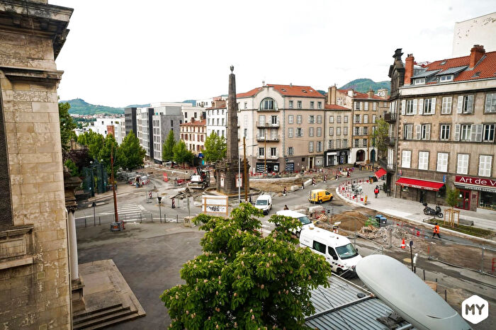 Appartement à vendre - Clermont-Ferrand, Delille, Cathédrale, La Gare - 2 pièces - 1 chambre