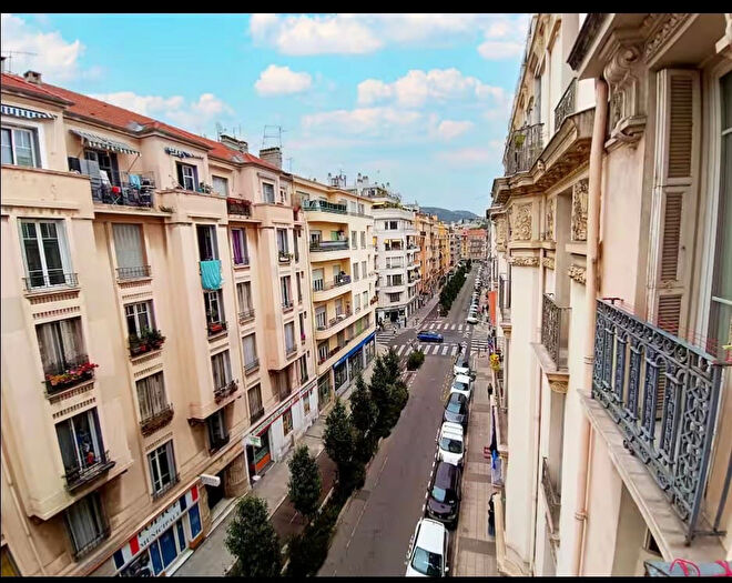Nice, Vernier - Appartement 2 pièces à vendre