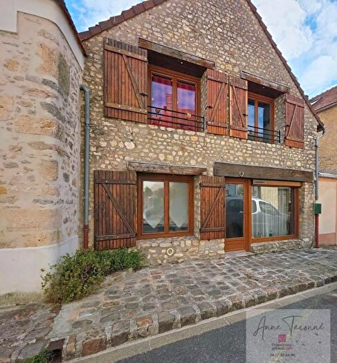Maison 4 pièces à louer à Méréville