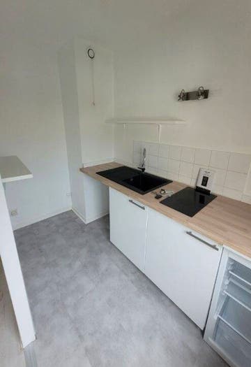 Appartement 1 pièce à Bizillon-Centre Deux, Saint-Étienne, à louer