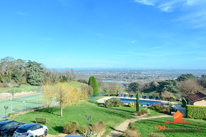 Appartement à vendre - Pommiers - 4 pièces - 3 chambres