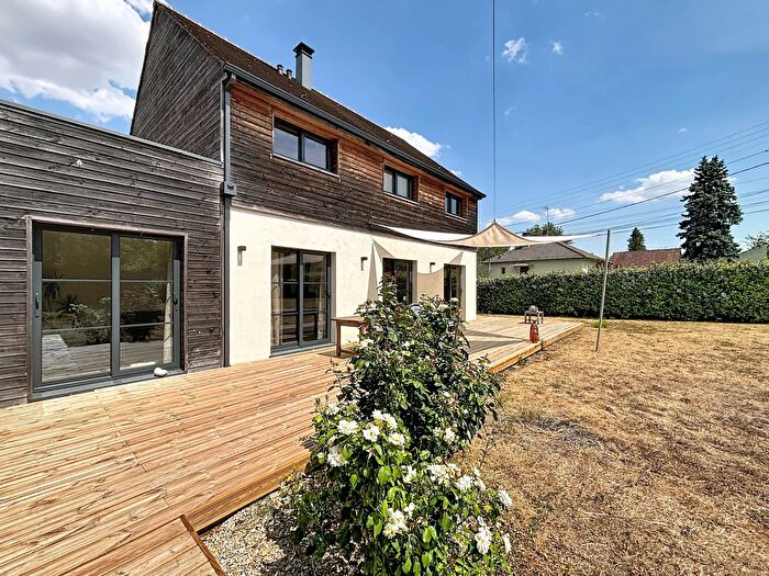 Maison 7 pièces à Bois-le-Roi, à vendre