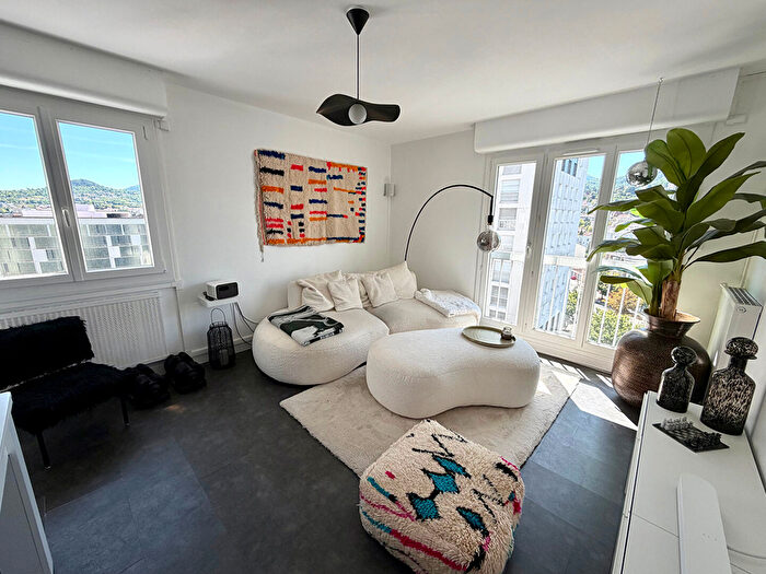 Appartement 3 pièces à vendre - Clermont-Ferrand, Jaude, Fontgiève Saint-Alyre
