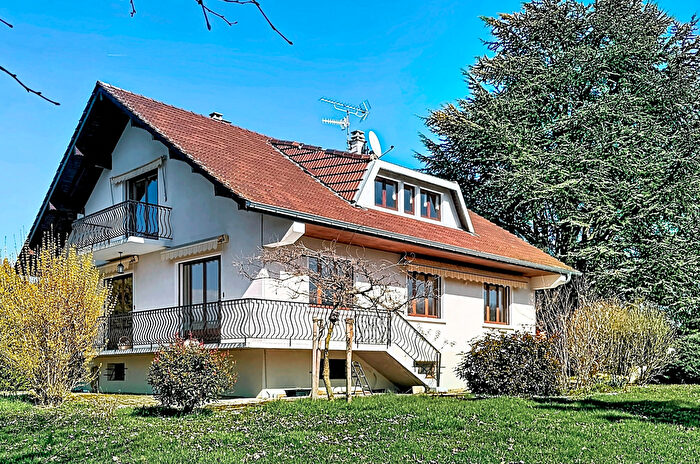 Chens-sur-Léman - Maison 8 pièces à vendre