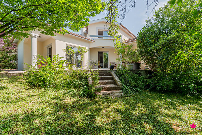 Neyron - Maison 5 pièces à vendre