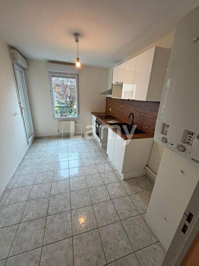 Appartement à louer - Sans Souci-Dauphiné, Lyon ème arrondissement - 3 pièces