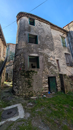Maison 3 pièces à Saint-Laurent-le-Minier, à vendre