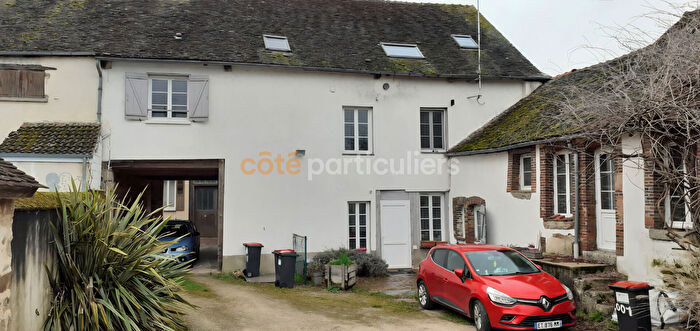 Maison à vendre - Courtenay - 8 pièces - 4 chambres