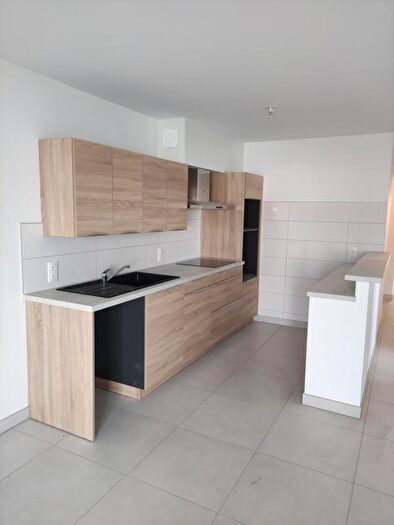 Appartement 4 pièces à Revel, à louer