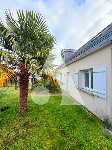 Maison à vendre - Pellouailles-les-Vignes - 6 pièces - 5 chambres