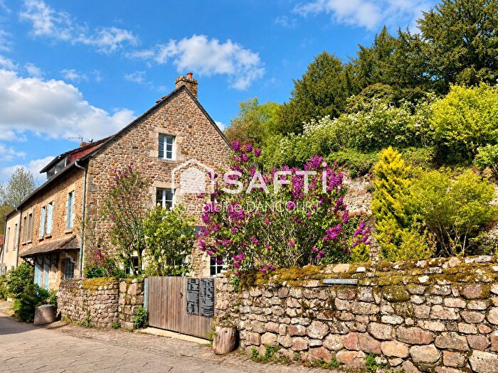 Maison 6 pièces à vendre à Saint-Céneri-le-Gérei