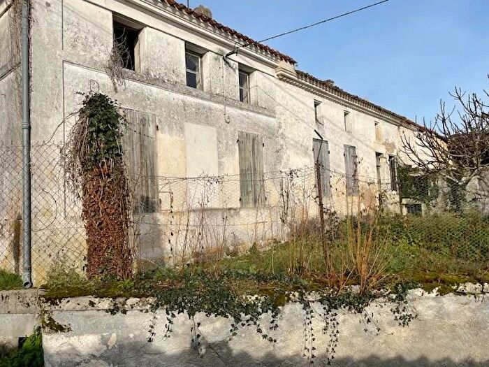 Maison à vendre - Romegoux - 5 pièces - 3 chambres