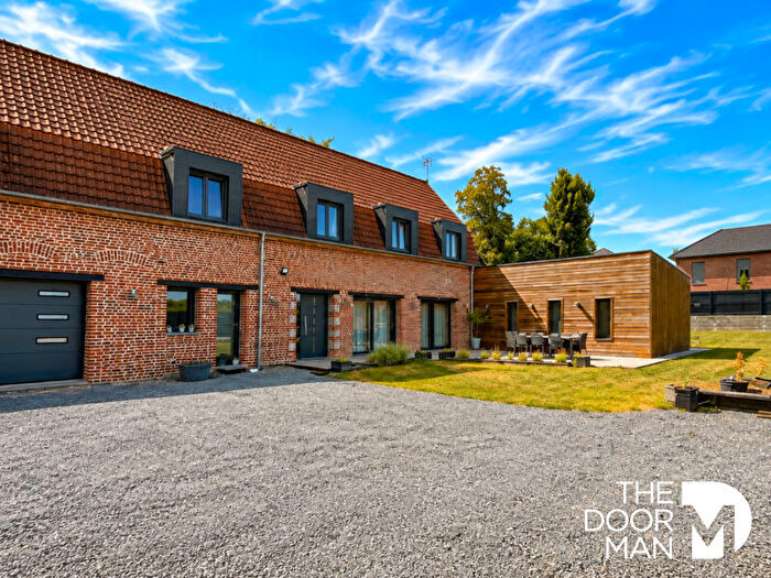 Maison 5 pièces à Préseau, à vendre